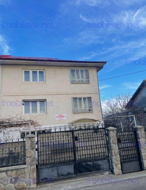 Vanzare vila Valenii De Munte jud Prahova 310 mp - 100255807